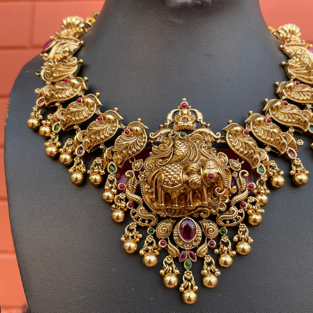 Premium Gold Polish Grand Haathi-Mayil Short Chain Set – Nakshatra Chennai